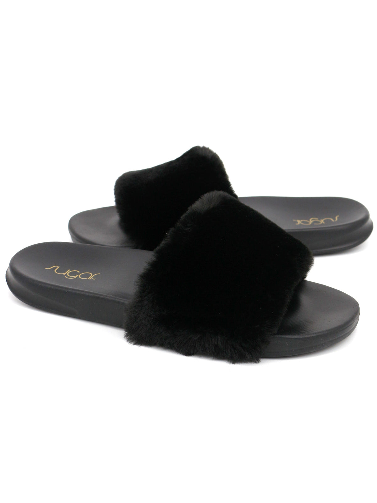 Slippers – All Brands Factory Outlet